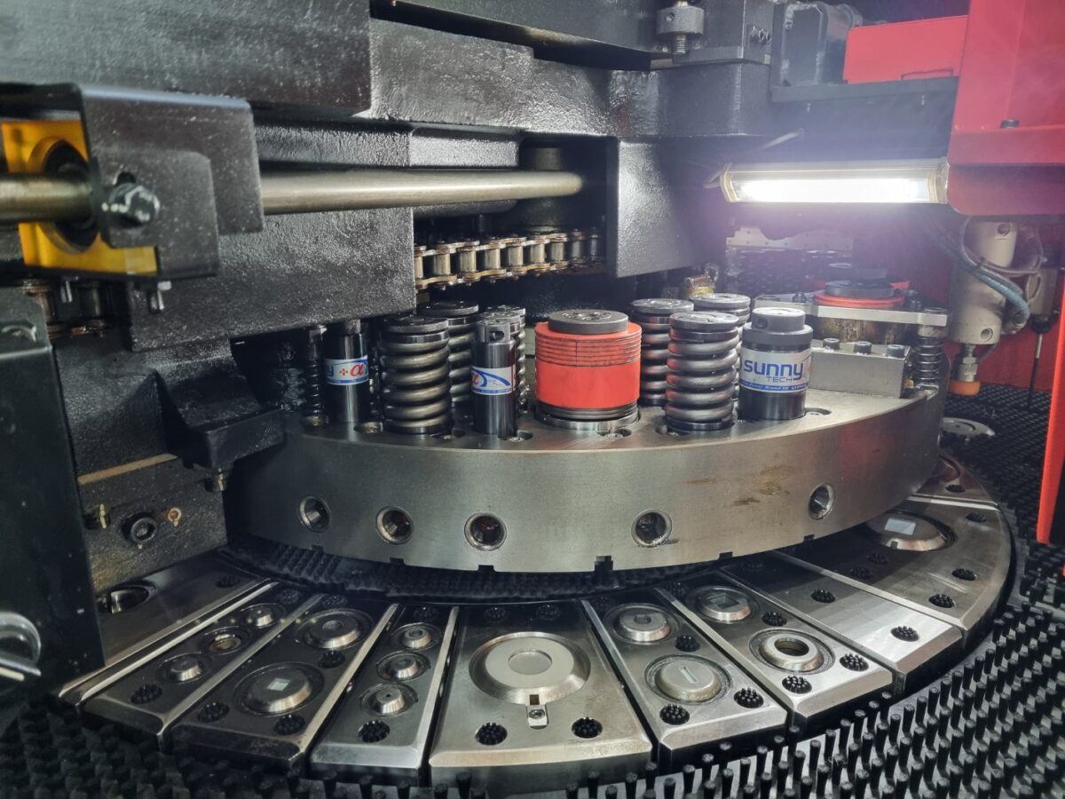 AMADA NCT EMZ-3612MⅡ 2016 | タカハシ機販